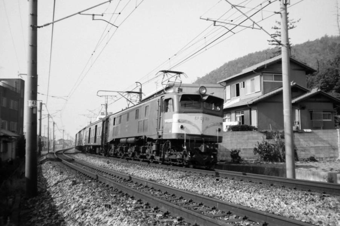 特集：流線形の傑作機「EF58形」 - 日本の旅・鉄道見聞録